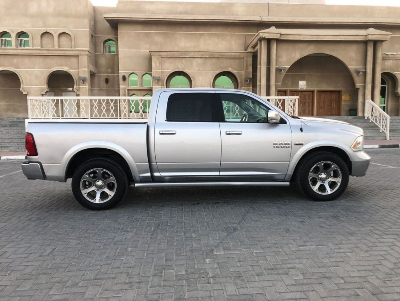 Used RAM 1500 DODGE RAM 4WD DOUBLE CABIN HEMI GCC 2017 for sale in ...