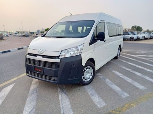 Toyota Hiace Price in UAE, Images, Specs & Features