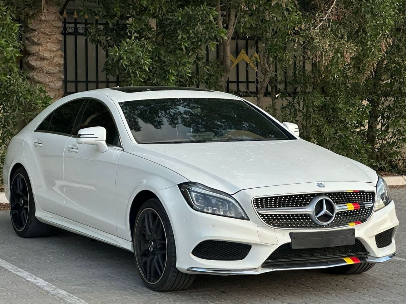 Used Mercedes-Benz CLS 500 Std 2015 for sale in Dubai - 713035
