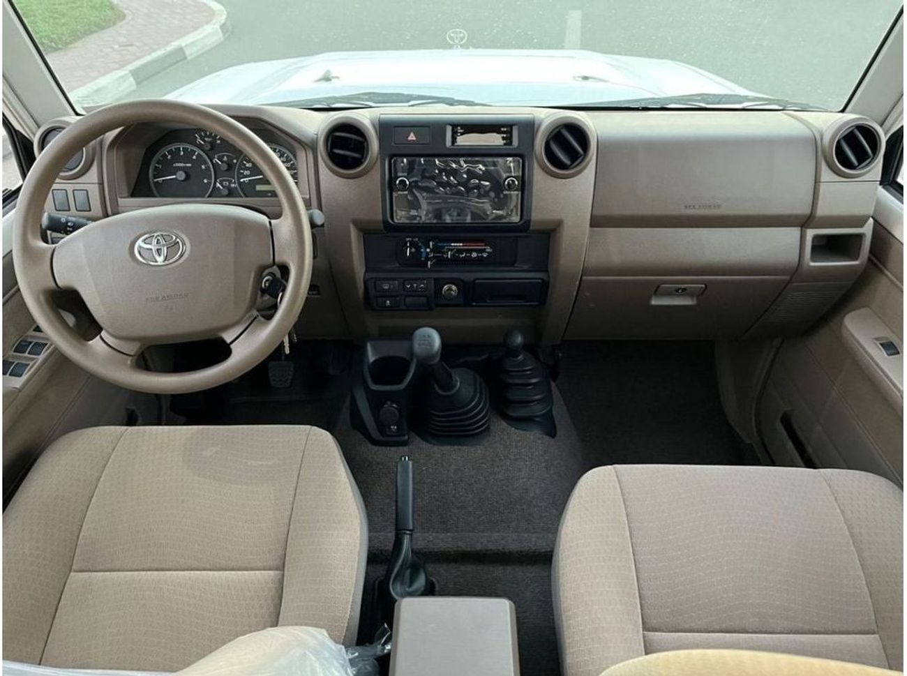 New Toyota Land Cruiser Hard Top LC76 HARDTOP 4.5L DSL MT 2023 for sale in Dubai - 819526