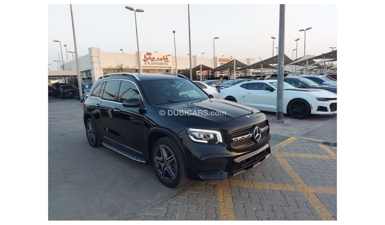 Used Mercedes-Benz GLB 250 Premium 2022 for sale in Sharjah - 668036