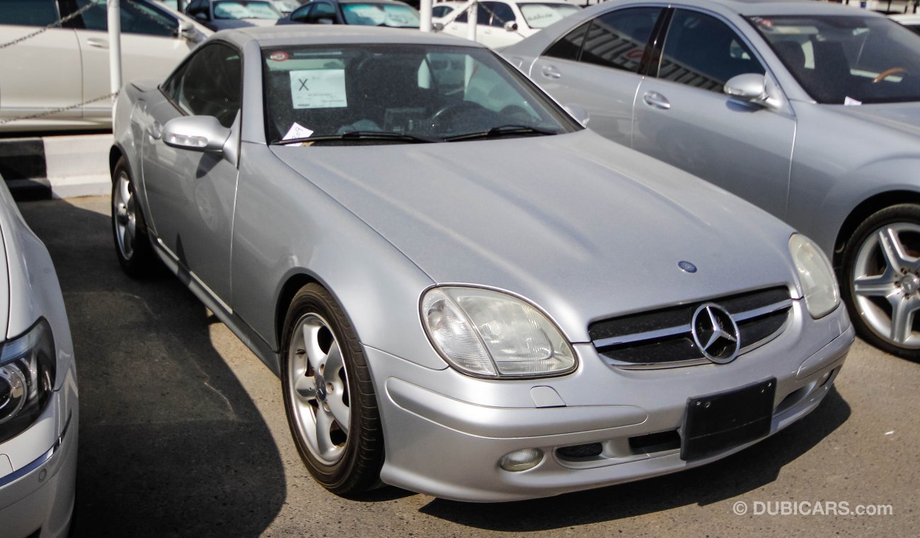 مستعملة مرسيدس بنز SLK 320 2002 للبيع في دبي - 80764