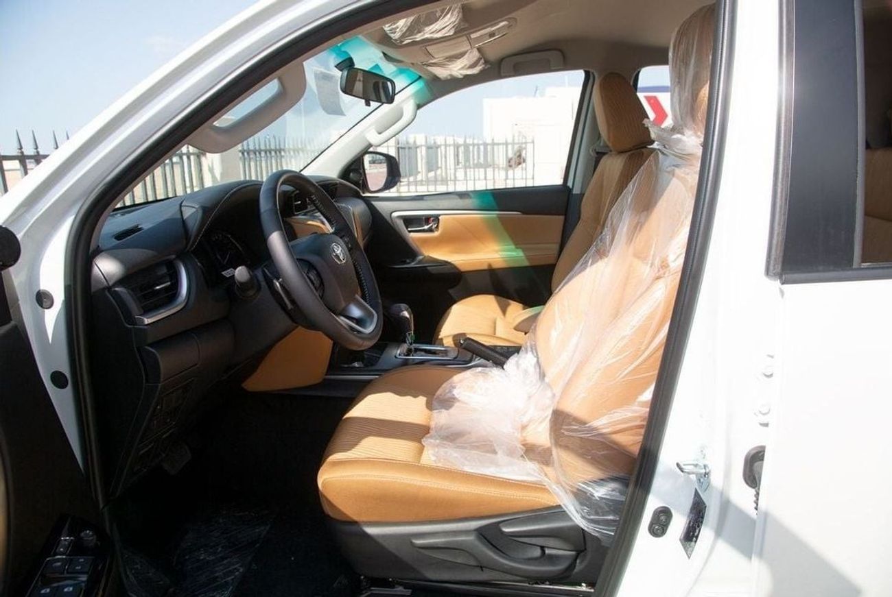 New Toyota Fortuner GXR 4.0L (278 HP) 2024 for sale in Dubai - 810781