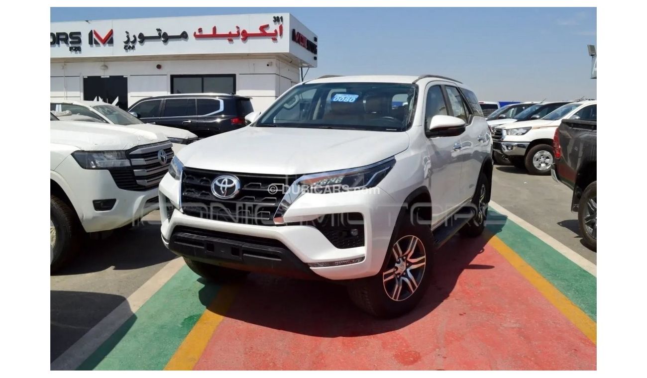 New 2024 TOYOTA FORTUNER 4.0L PETROL 4X4 GXR 2024 for sale in Dubai - 730697