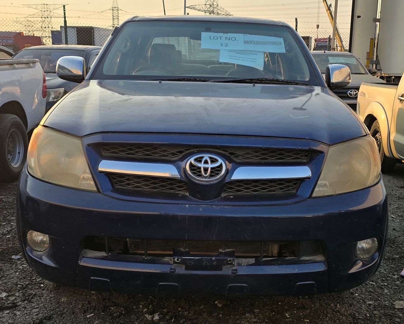 Used Toyota Hilux Vigo Double Cabin 2006 for sale in Dubai - 799794