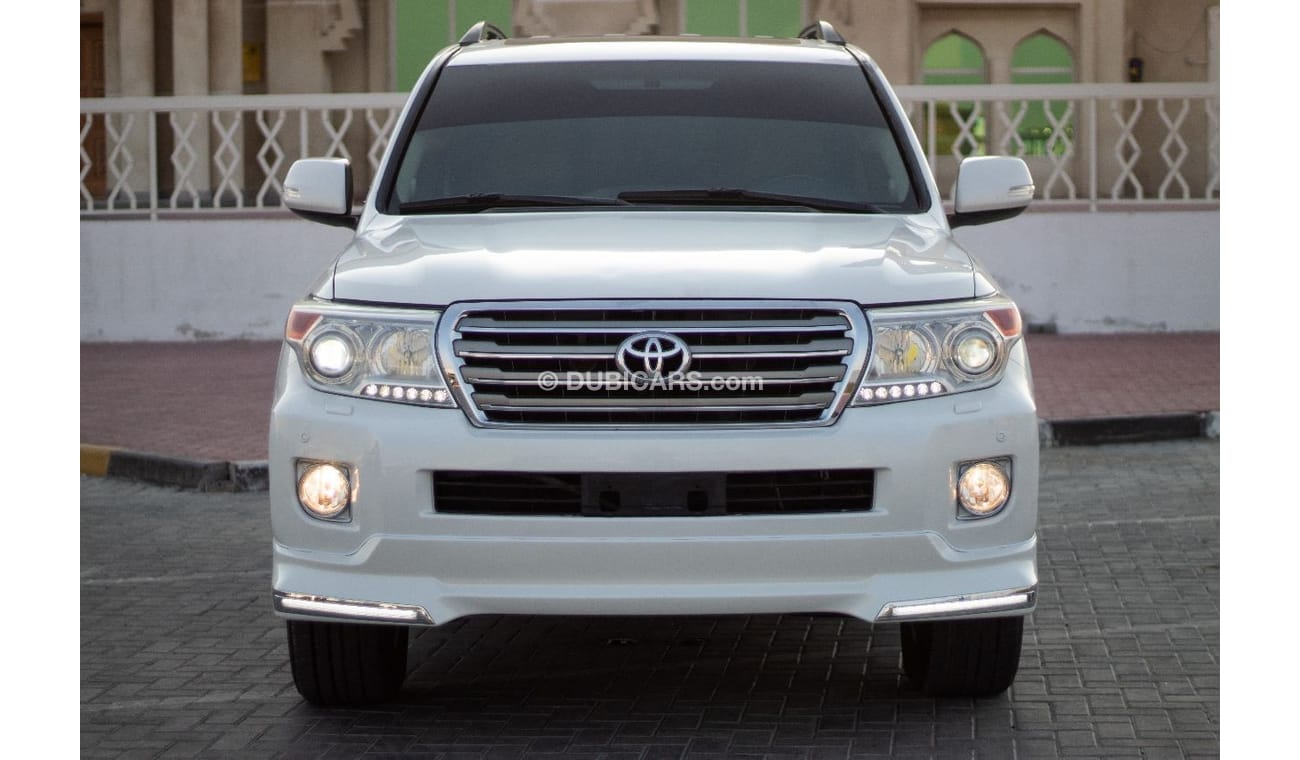 Used Toyota Land Cruiser VXR V8 2010 for sale in Dubai - 596019
