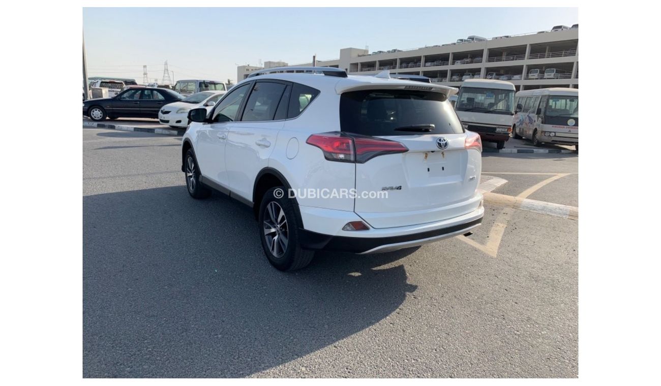 Used Toyota RAV4 XLE AND ECO 2.5L V4 2016 AMERICAN SPECIFICATION 2016 ...