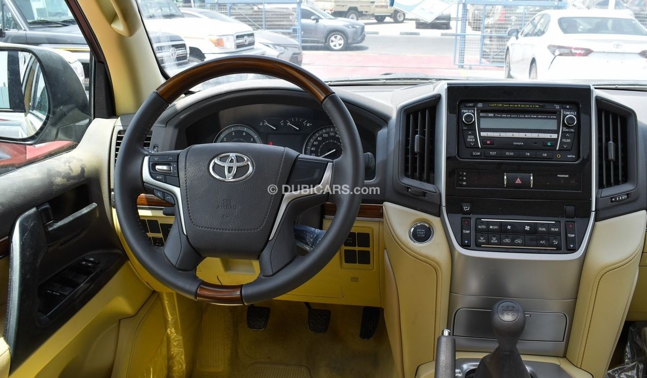 جديدة تويوتا لاند كروزر GX V6 2017 للبيع في دبي - 653809