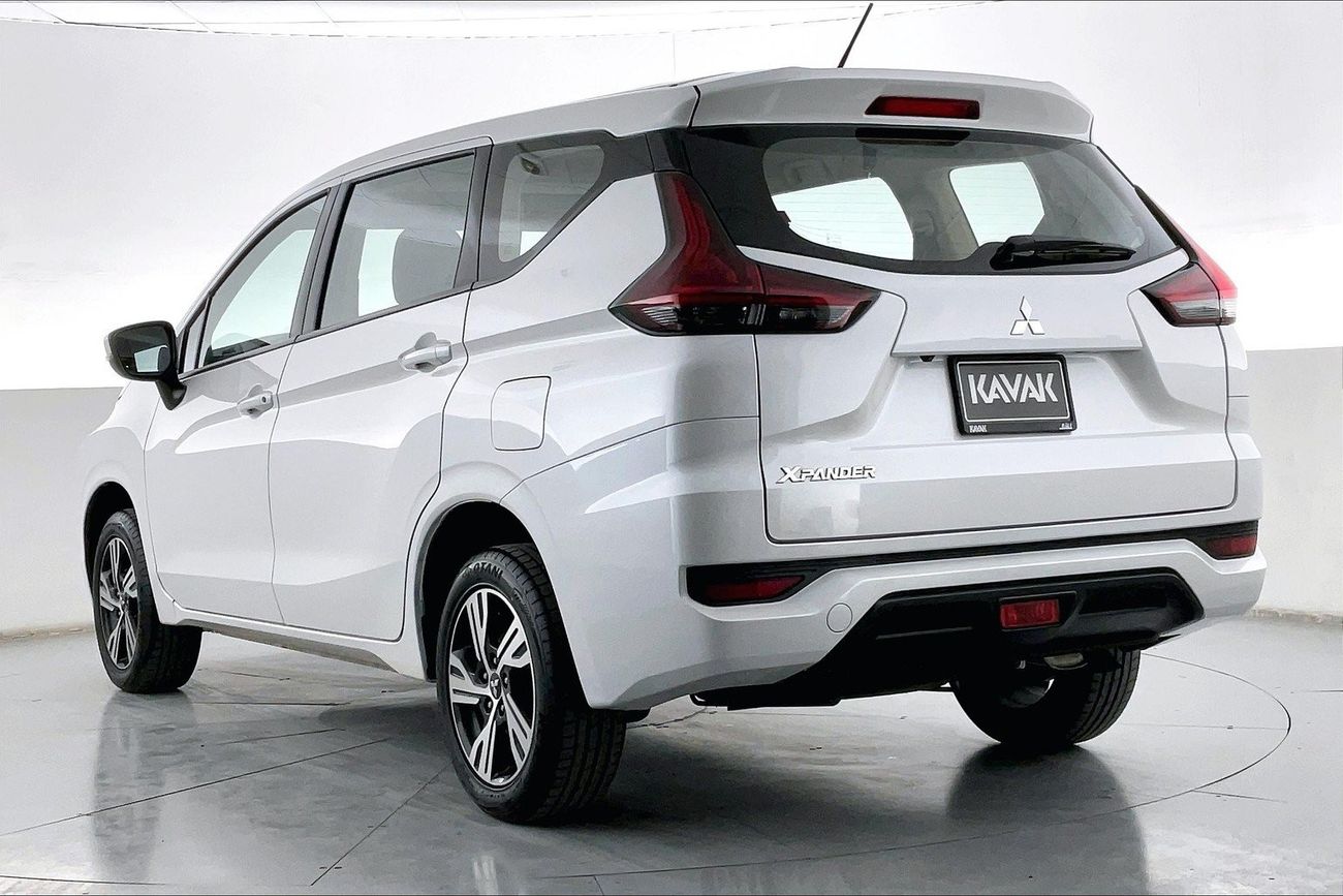 Used Mitsubishi Xpander Medium Line 2021 for sale in Dubai - 691951