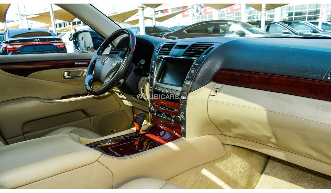 Used Lexus LS460 Gulf large number one radar aperture leather ...