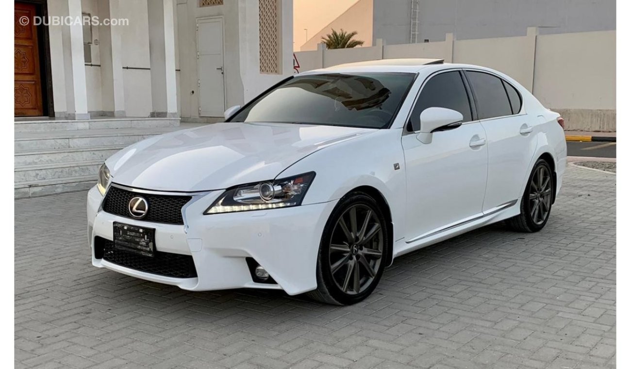 Used Lexus GS350 Lexus 2015 for sale in Dubai - 479706