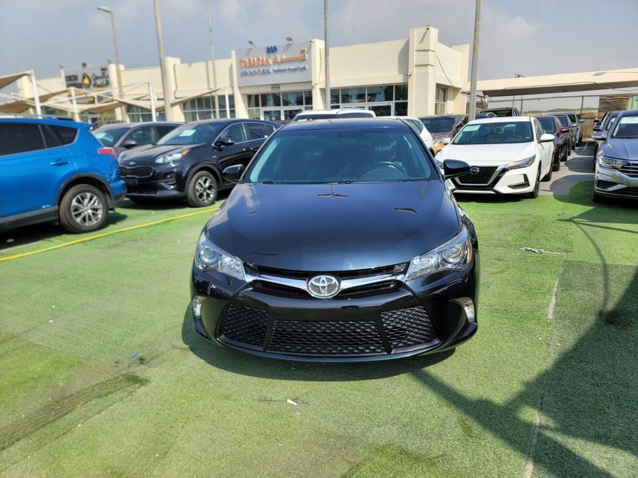 Used Toyota Camry SE 2.5L 2015 for sale in Dubai - 792814