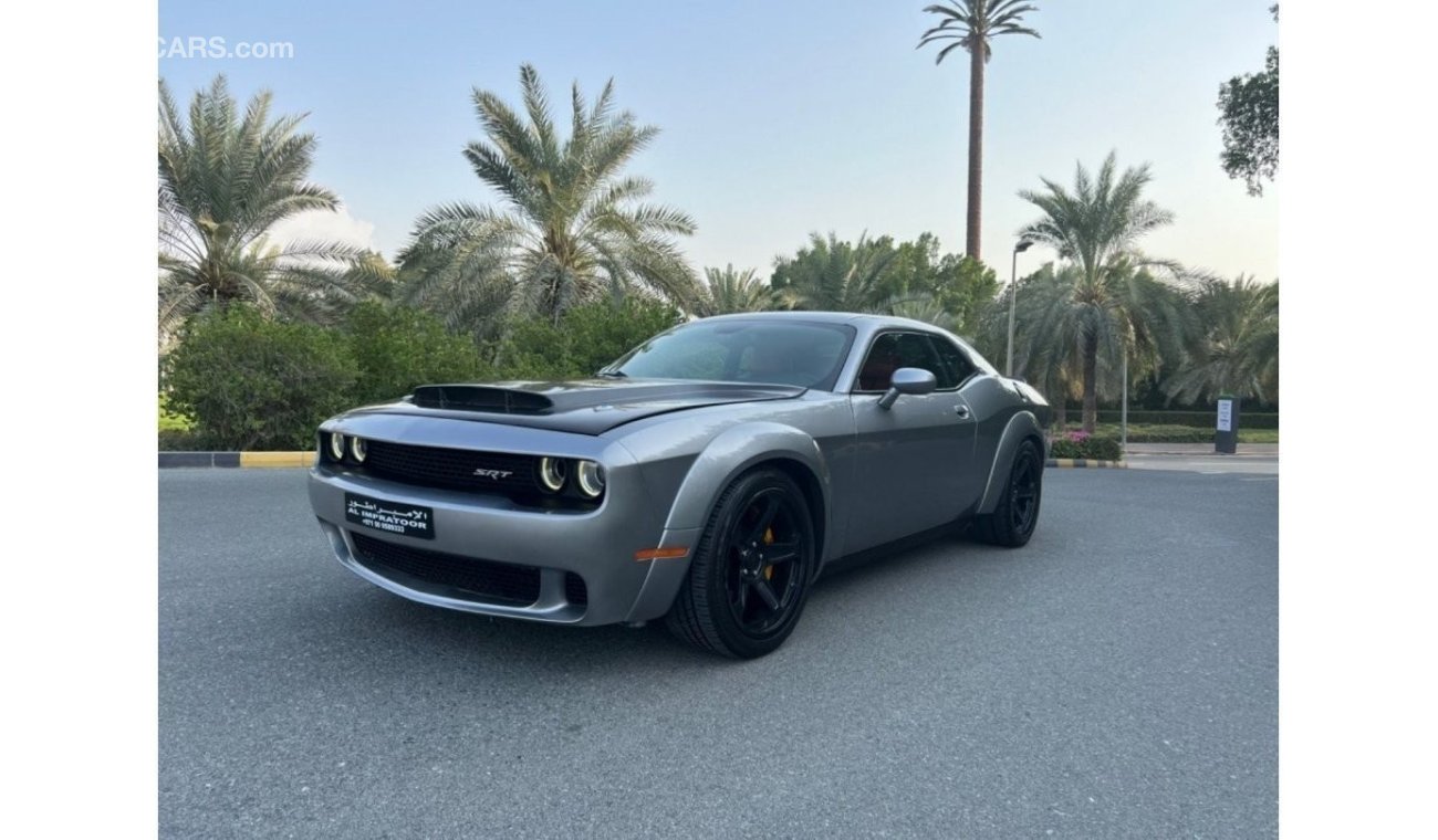 Used Dodge Challenger SRT Hellcat 2015 GCC Full carbon 2015 for sale in ...