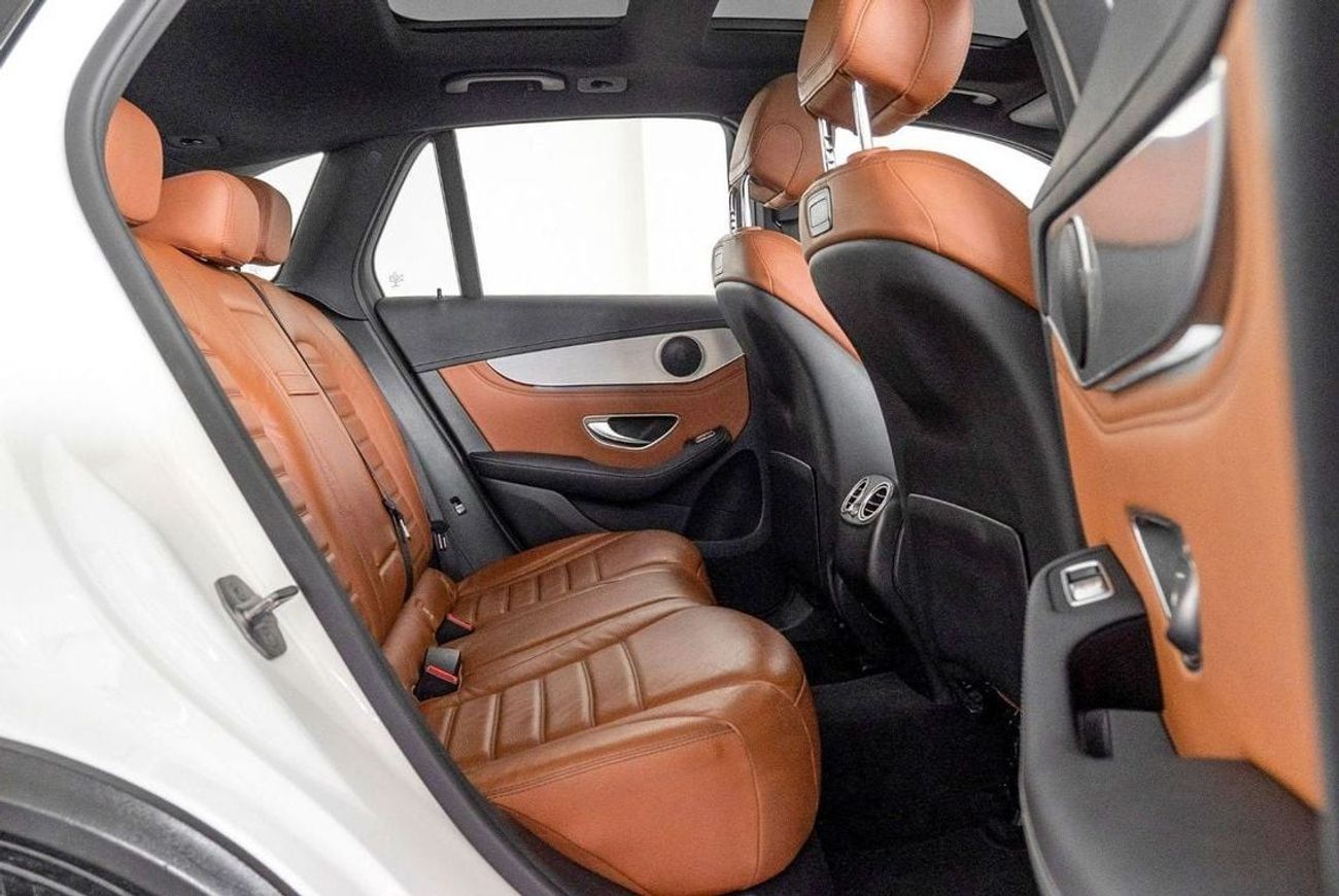 Used Mercedes-Benz GLC 43 AMG 4MATIC 3.0L (367 HP) 2018 for sale in Dubai - 822120