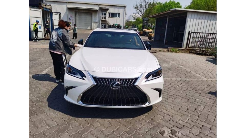 New Lexus LS350 Lexus ES350 - 3.5 - 2022 2022 for sale in Dubai - 650202