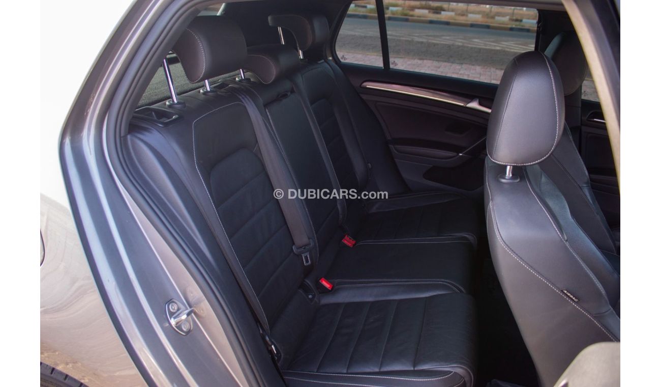 Used Volkswagen Golf R 2016 Price 60,000 dirhams Mileage 115,000 km ...