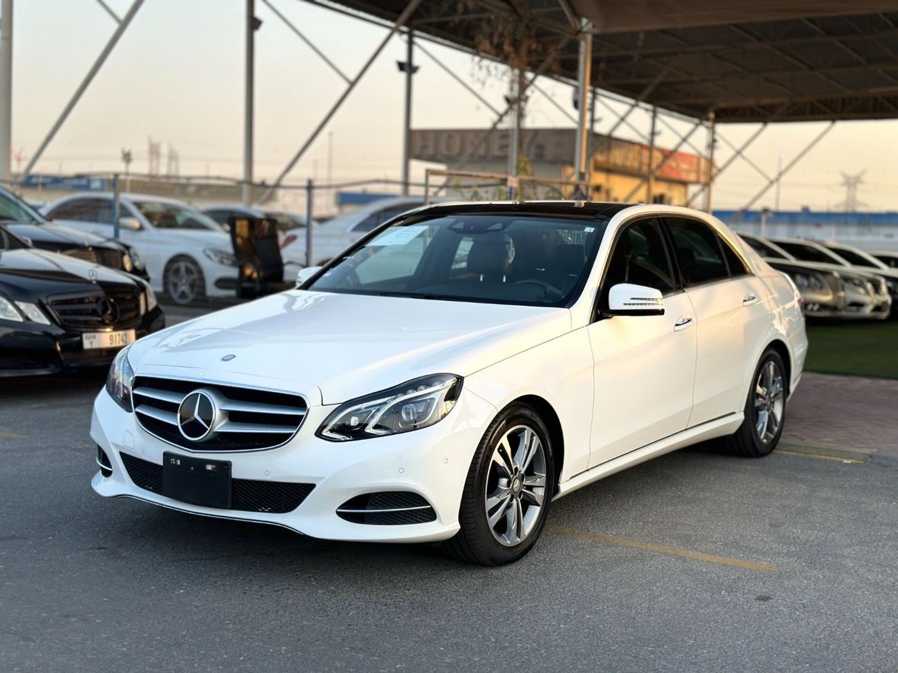 Used Mercedes-Benz E300 Std 2016 for sale in Dubai - 767377