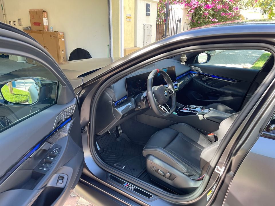 Used BMW M5 AWD 2025 for sale in Dubai - 935516