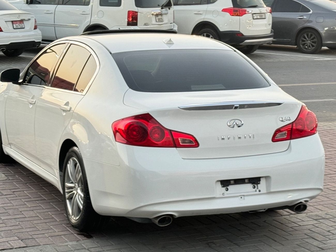 Used Infiniti Q40 2015 for sale in Sharjah - 745057