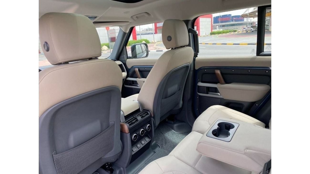 New Land Rover Defender GCC V4 UNDER WARRANTY AND SERVICE 2024 for sale ...