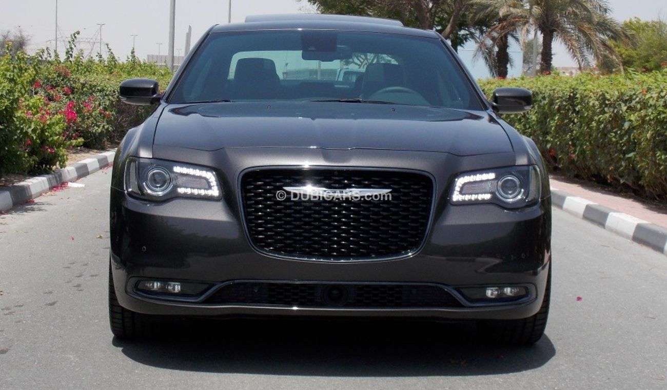 New Chrysler 300s Brand New 2016 V8 5.7L HEMI WITH 3YRS/60000 KM AT THE ...