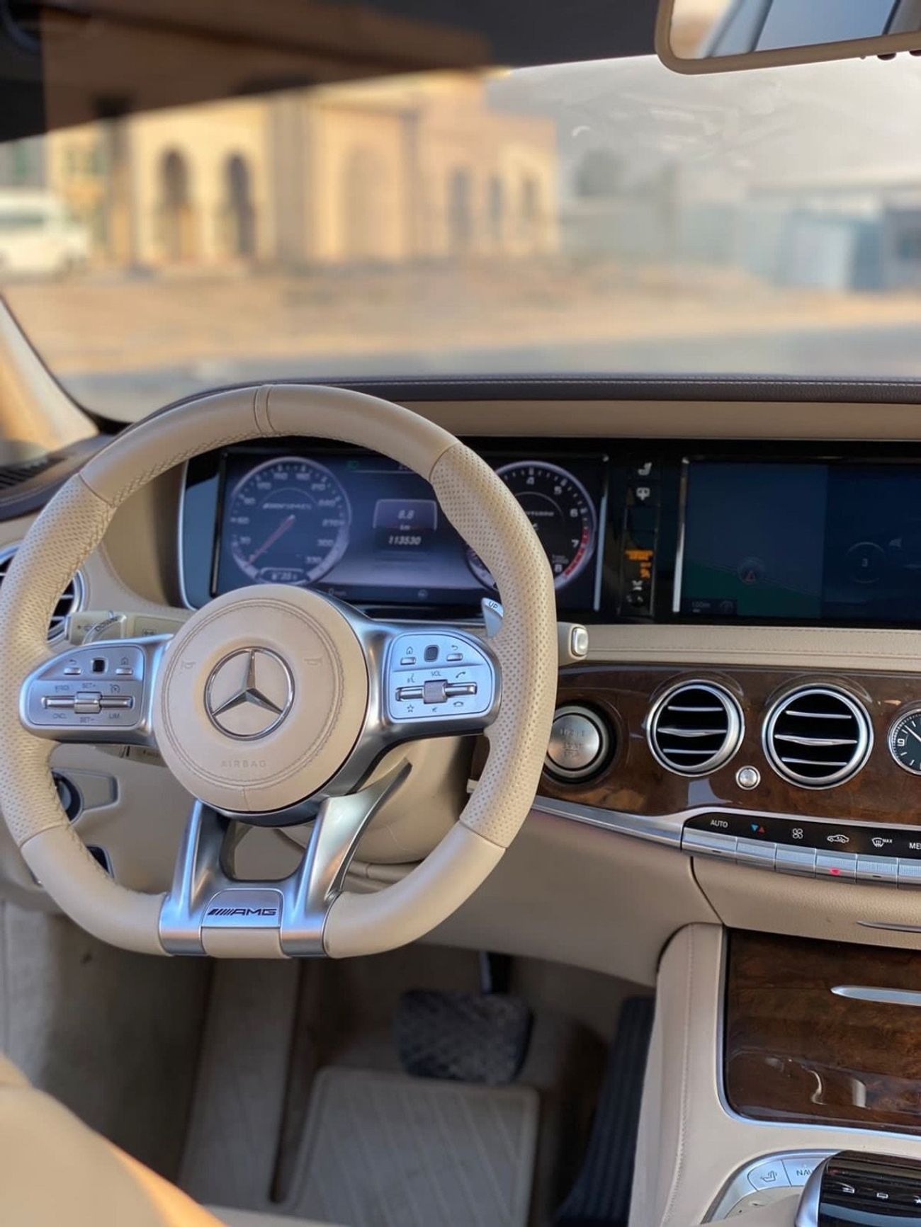 Used Mercedes-Benz S 550 2015 for sale in Dubai - 706797