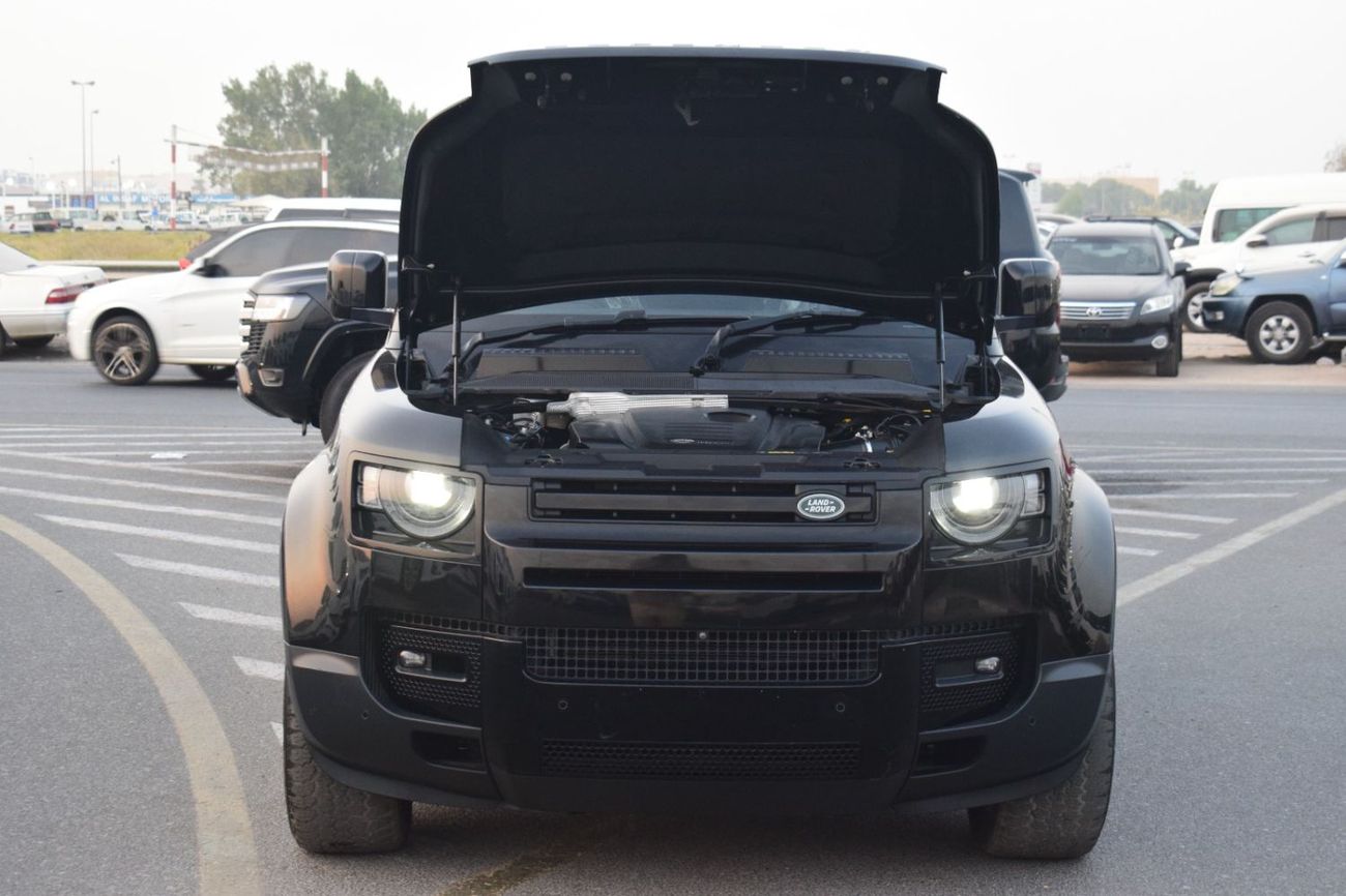 Used 2020 LAND ROVER DEFENDER 2020 for sale in Dubai - 899495
