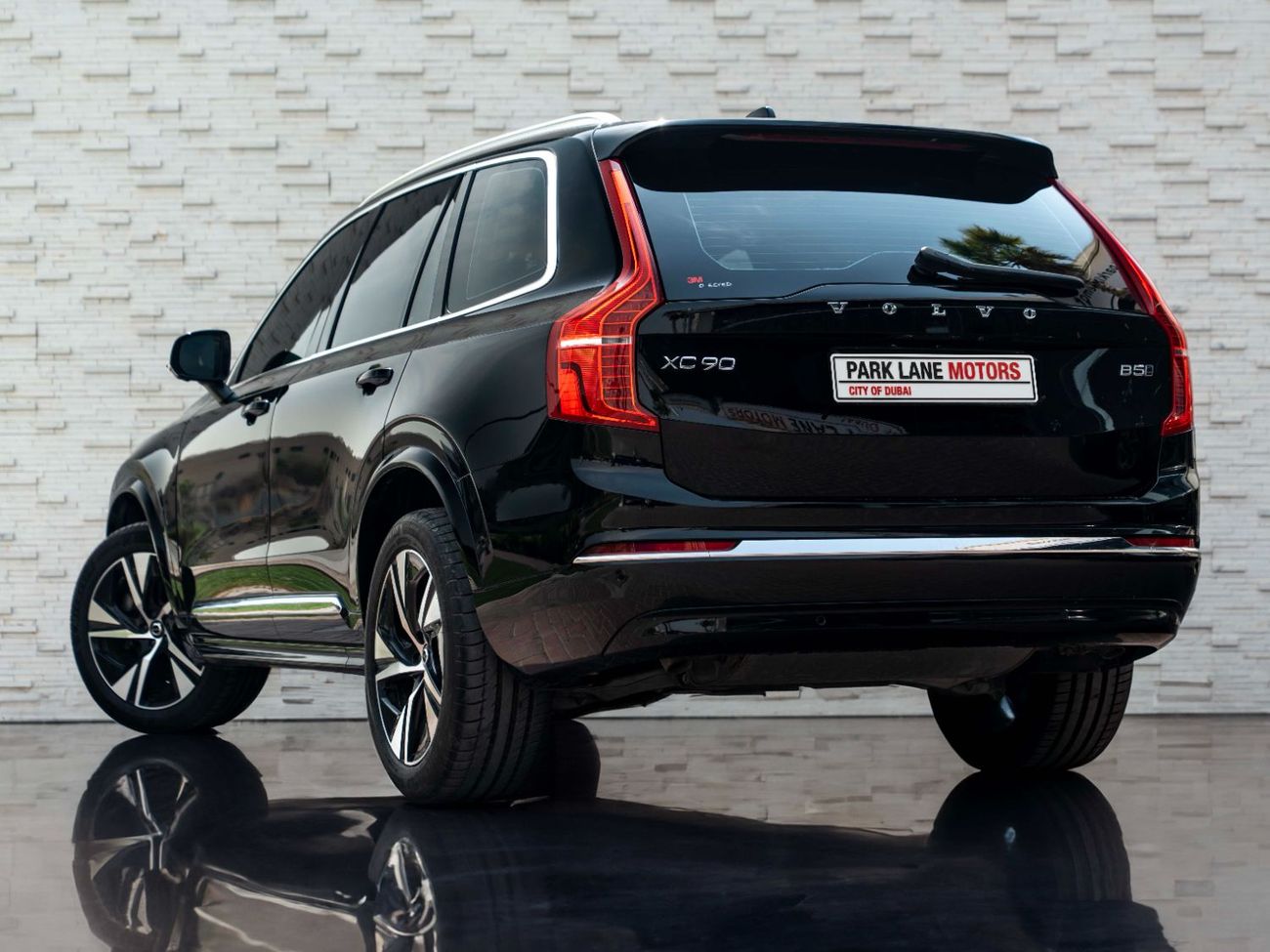 Used Volvo XC90 B5 2.0T 2024 for sale in Dubai - 901113