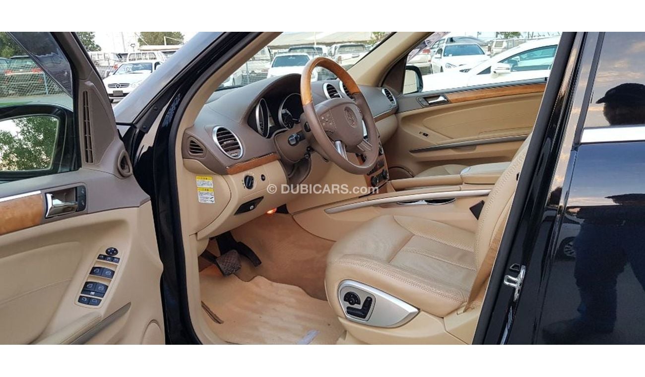 Used Mercedes-Benz GL 500 2008 for sale in Dubai - 318259