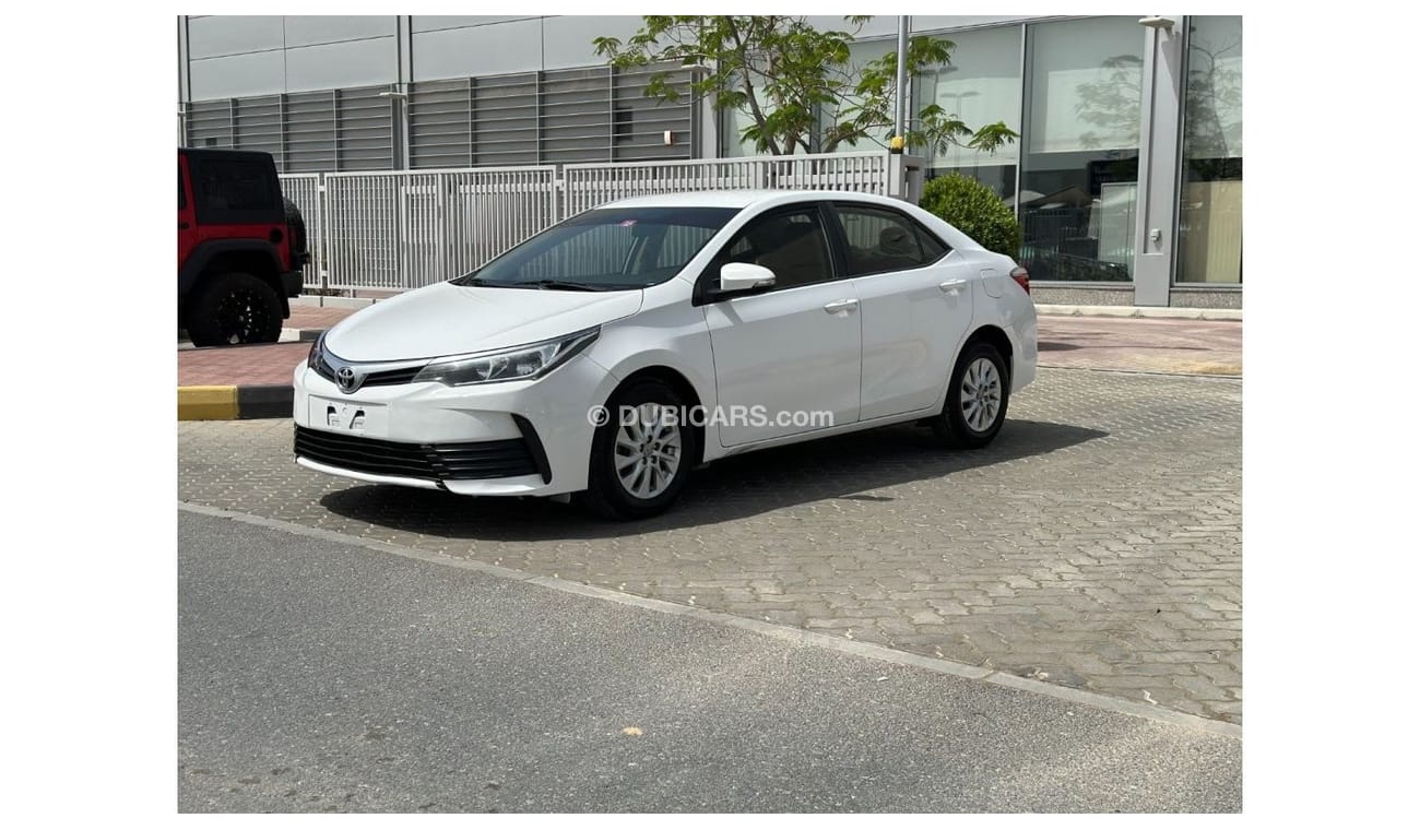 Used Toyota Corolla SE GCC 2.0 2018 for sale in Sharjah - 690558