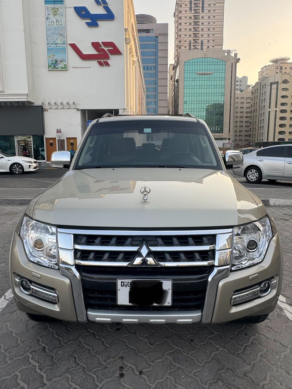 مستعملة ميتسوبيشي باجيرو GLS 3.5L (186 HP) (7 Seater) 2016 للبيع في ...