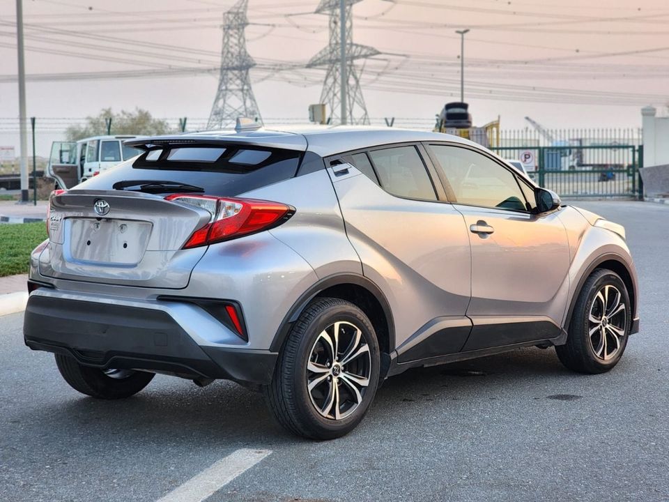 مستعملة تويوتا CHR LE 2019 Premier 2.0L 4V 2019 للبيع في دبي - 756469
