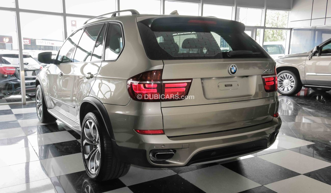 Used BMW X5 Xdrive 50i 2012 for sale in Dubai - 106977