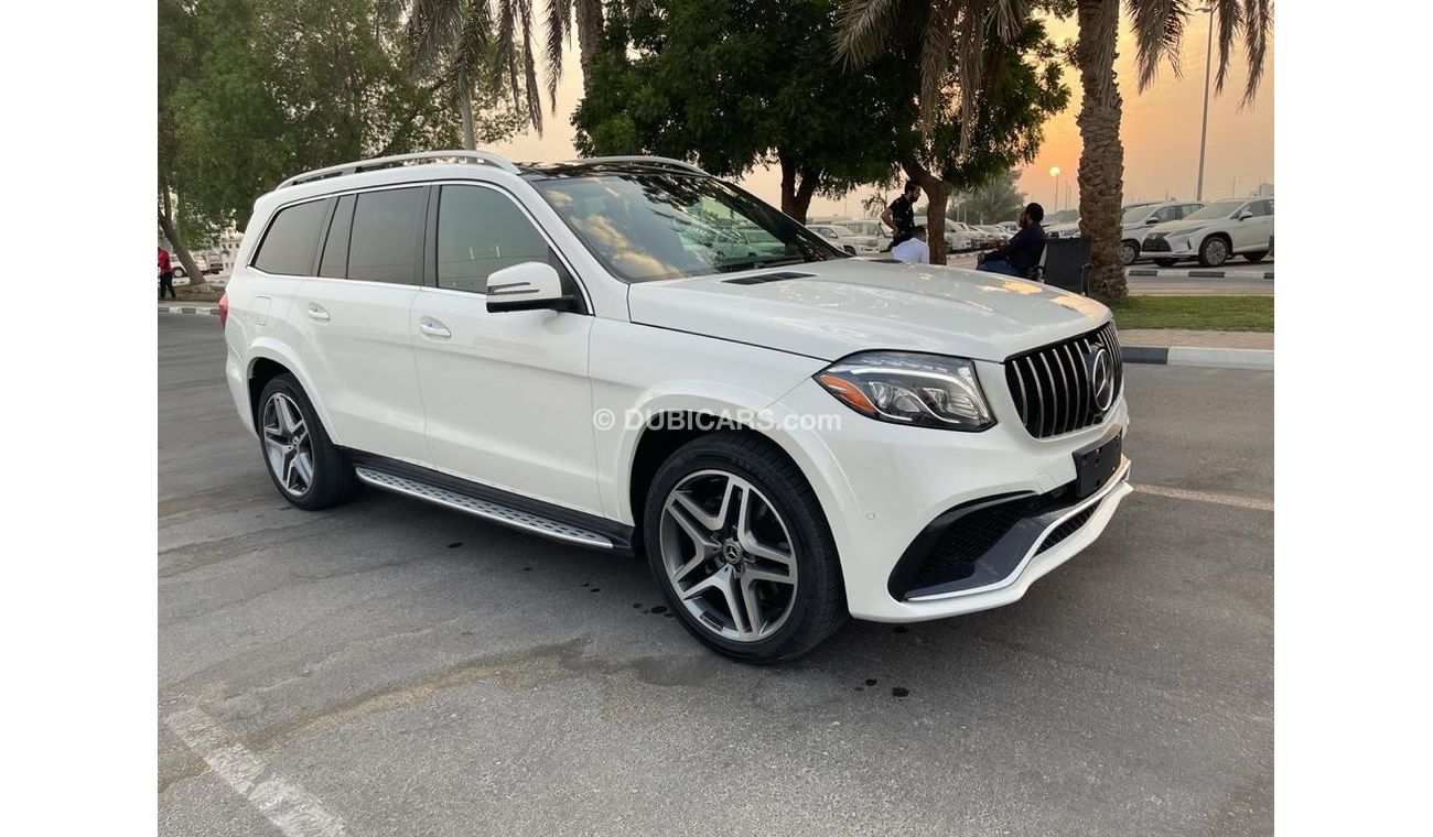 Used Mercedes-Benz GLS 350 Excellent 2018 for sale in Dubai - 450686