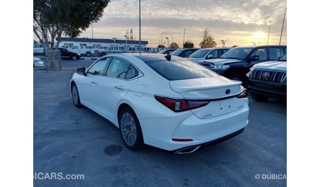 New Lexus ES350 Full option with panorama 2021 for sale in Dubai - 422973