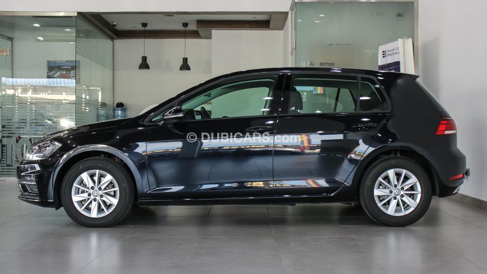 Used Volkswagen Golf TSI 2018 for sale in Dubai - 226231