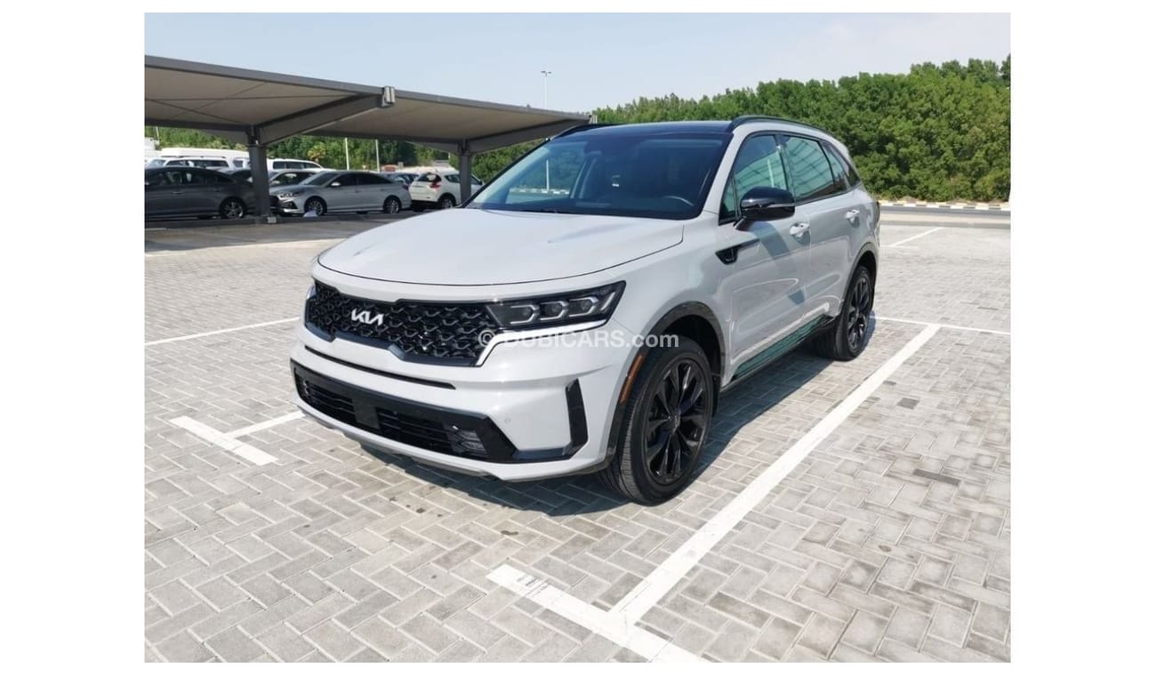 Used KIA Sorento - 2022 - Nord Grey 2022 for sale in Sharjah - 684427