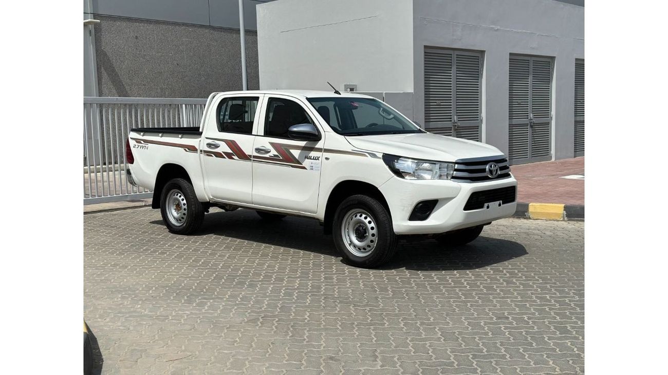 Used Toyota Hilux GL GCC 4W 2020 for sale in Sharjah - 723992