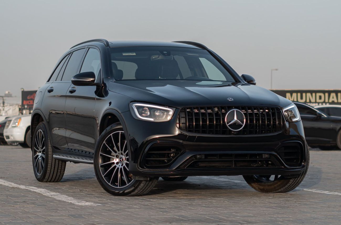 مستعملة مرسيدس بنز GLC 300 4MATIC 2.0L 2021 للبيع في دبي - 854442