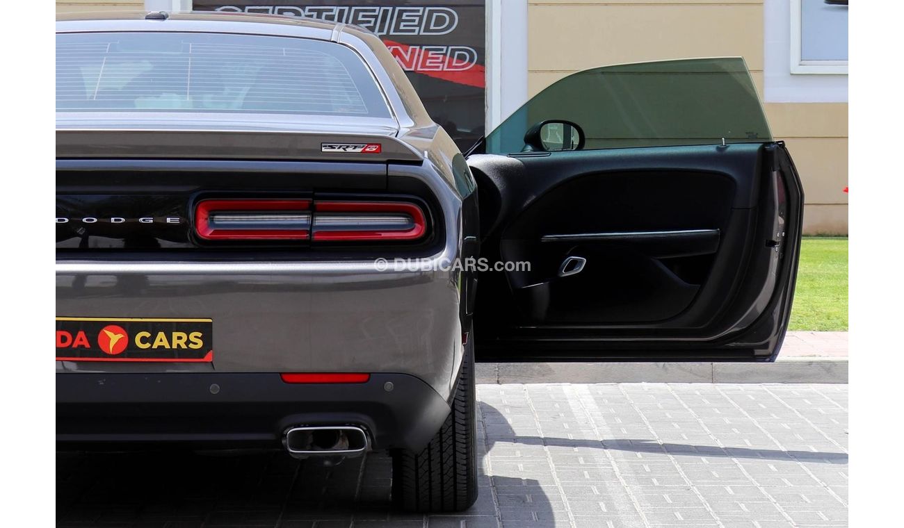 Used Dodge Challenger LA 2015 for sale in Dubai - 619695
