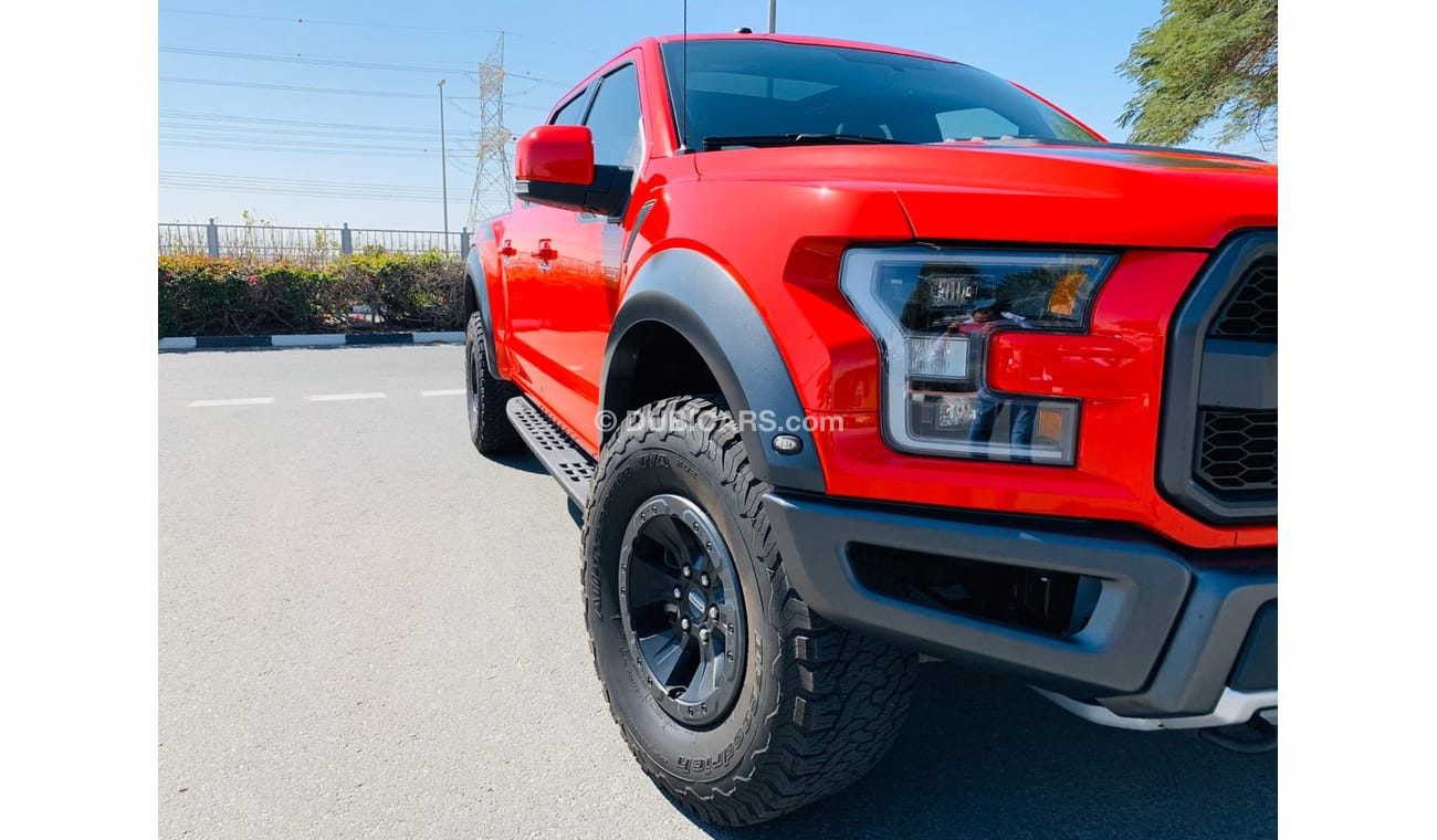 Used Ford Raptor V6 2019 2019 for sale in Dubai - 304587