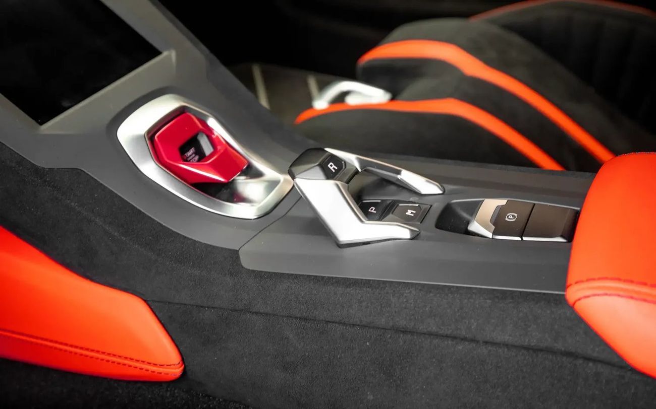 Used Lamborghini Huracan STO - GCC Spec 2022 for sale in Dubai - 860912