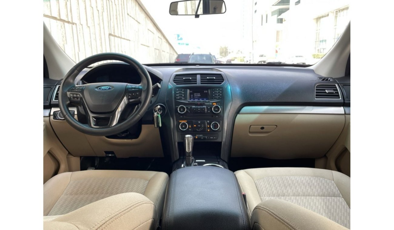 Used Ford Explorer 3500 2017 for sale in Dubai - 444221