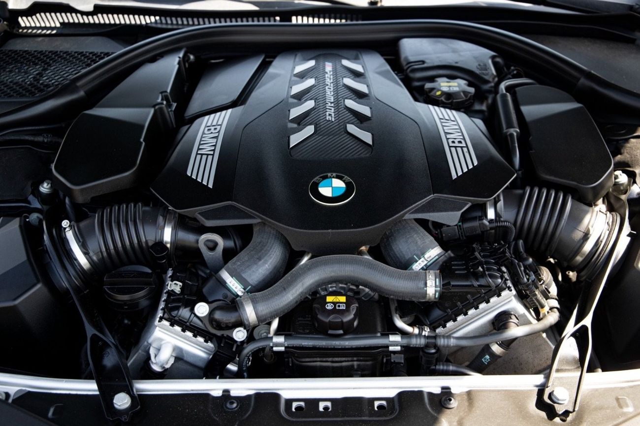 Used BMW 850 GCC 8 Cylinder 4.4 L Twin Turbocharged Engine RWD, 523 HP ...