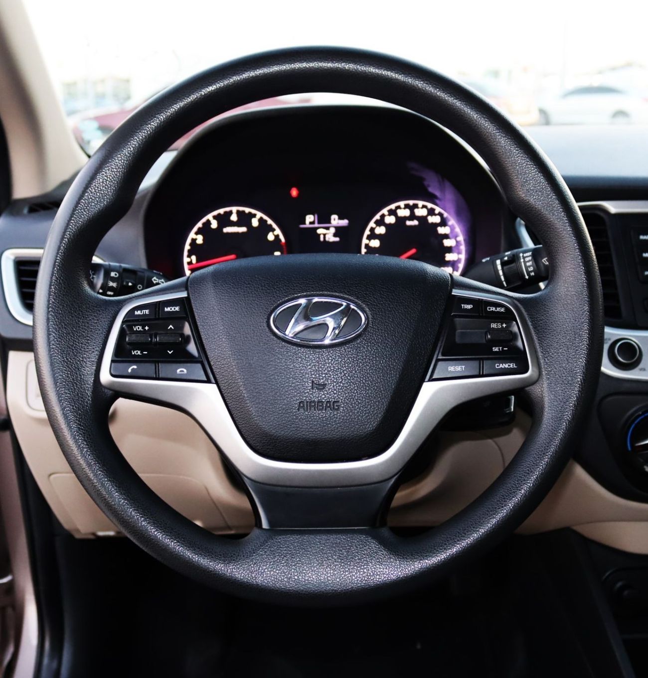 Used Base Hyundai Accent 2019 GCC, in excellent condition, without ...