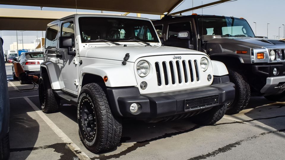 Used Jeep Wrangler 2014 for sale in Sharjah - 208731