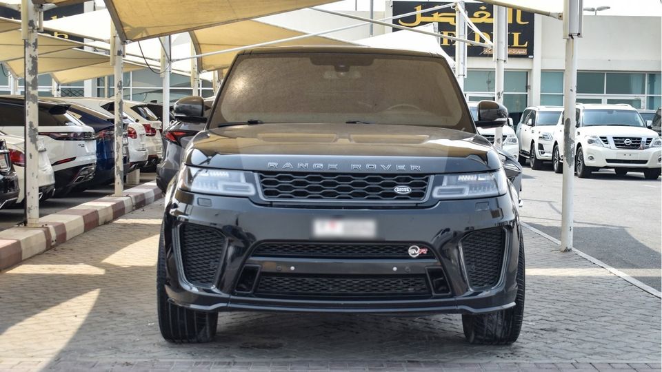 Used Land Rover Range Rover Sport SVR 2014 for sale in Sharjah - 761287