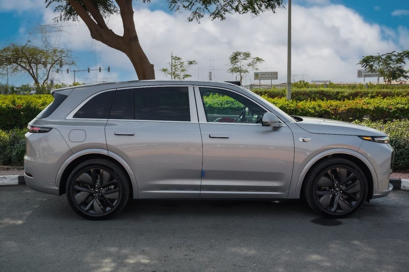 New 2024 Li Auto L7 ULTRA 1.5L Turbo Hybrid SUV 0Km 2024 for sale in Dubai - 837905