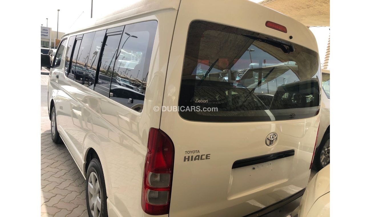 Used Toyota Hiace Midroof 15 seater bus , Diesel, Model:2011. Excellent ...