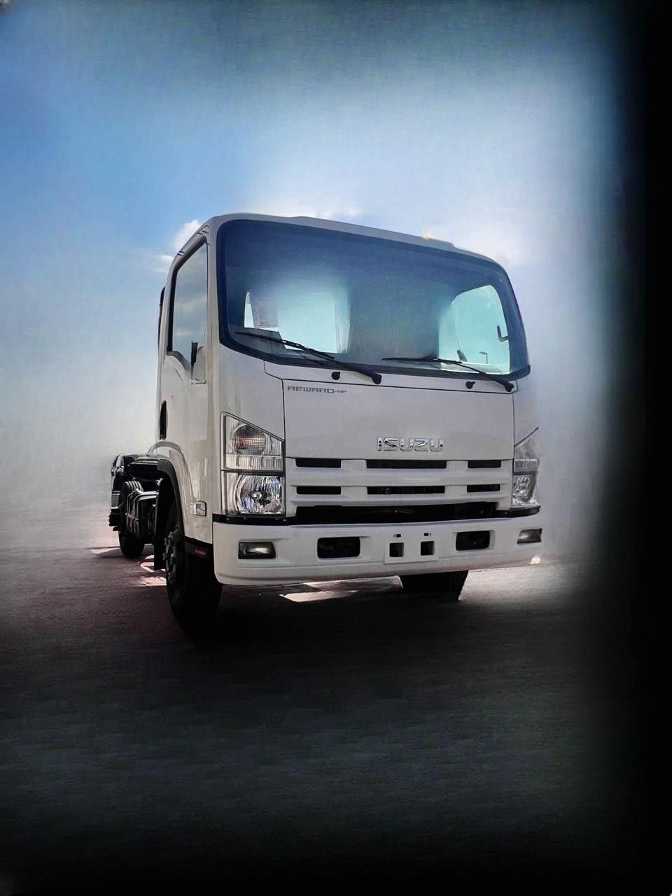 New Isuzu NMR 2025 for sale in Dubai - 790578